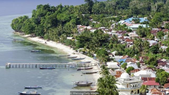 Mengapa dulu Inggris tukar guling pulau Banda dengan Manhattan? - BBC ...