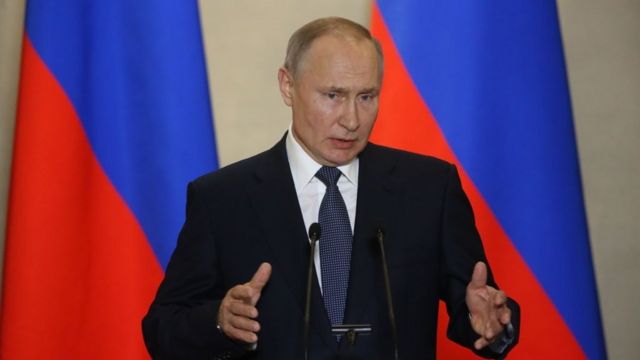 Virus corona: Nga nhất định trưng cầu dân ý, Putin ra vẻ bình tĩnh ...