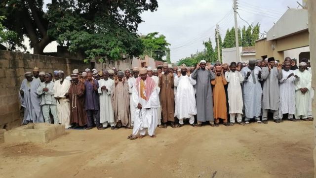 Isa Abba Adamu: Ana alhinin rasuwar tsohon shugaban Sashen Hausa na BBC ...