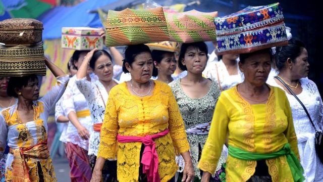 Bagaimana karya sastra menyuarakan keberagaman, penuturan soal 'orang ...