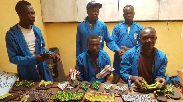 Cameroon prisoners weh deh di become entrepreneurs - BBC News Pidgin