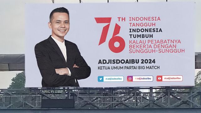 Meme komedi menyindir baliho politisi Indonesia: 'Kita sedang berduka ... Meme komedi menyindir baliho politisi Indonesia: 'Kita sedang berduka ...