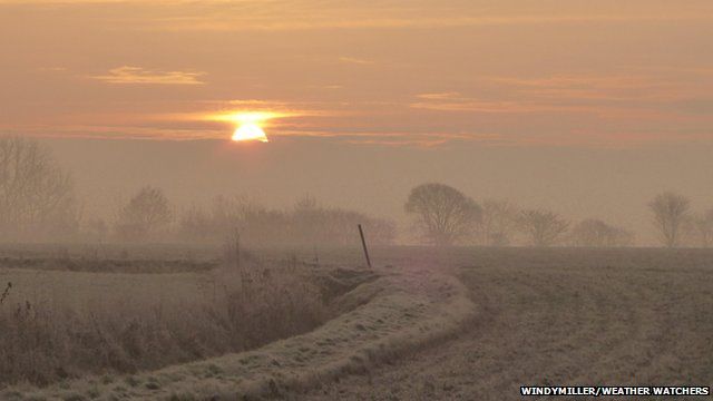 Gallery: Misty Monday - BBC Weather