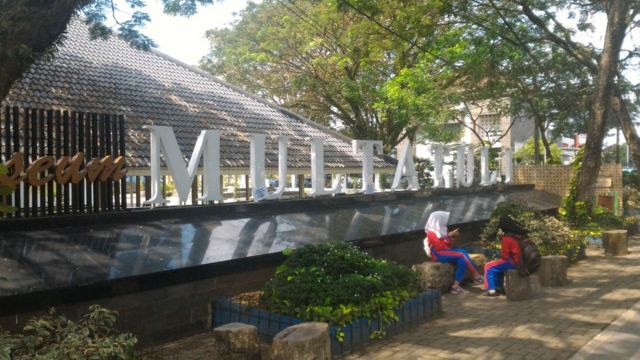 Berkunjung ke museum 'pembunuh kolonialisme' di Rangkasbitung - BBC ...