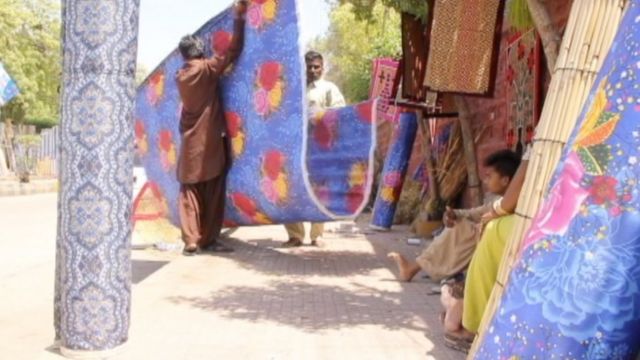’ہم اپنے ہی ملک میں پناہ گزینوں کی طرح رہتے ہیں‘ - BBC News اردو