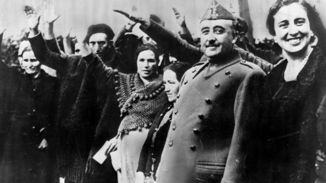 El oscuro origen de la fortuna de la familia del general Francisco ...