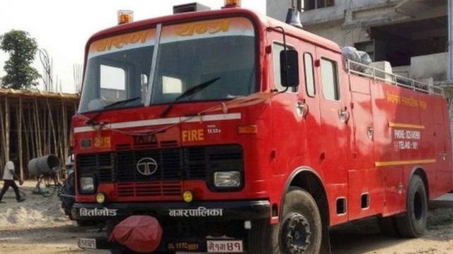 किन रोकियो सबै आकस्मिक सेवाको एउटै नम्बर बनाउने योजना? - BBC News नेपाली