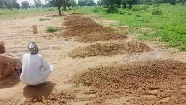 Katsina: 'Yan bindiga sun mayar da mata 600 zawarawa a Batsari - BBC ...