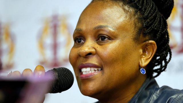 Afrique du Sud : accusé, Ramaphosa dénonce un rapport "biaisé" - BBC News Afrique