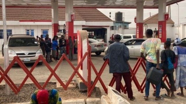 Fuel Scarcity: Ẹ múra o, ọ̀wọ́n gógó bẹntiró ń rúgbó bọ̀- IPMAN ṣèkìlọ̀ fún àwọn ọmọ Nàìjíríà ...