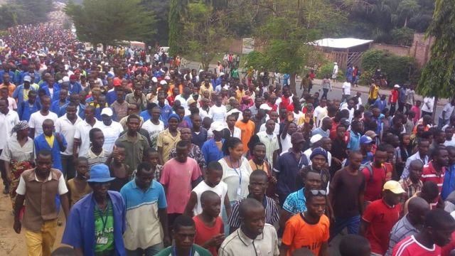 Mu Burundi hari kuba imyigaragambyo yo 'kwamagana RFI' - BBC News Gahuza