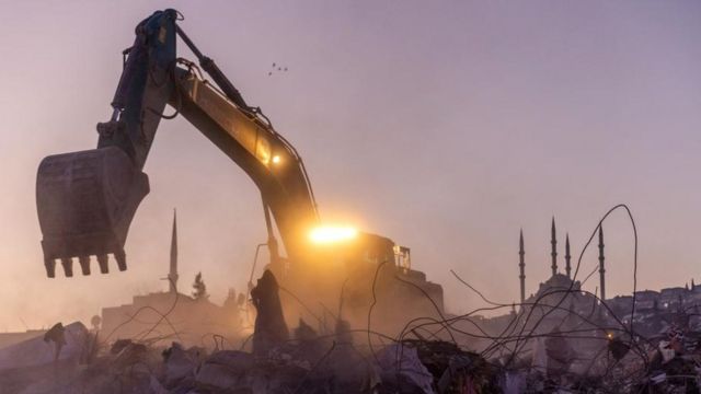 زلزال تركيا وسوريا انتهاء عمليات البحث عن ناجين في معظم المناطق