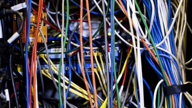 Mu Rwanda hakomeje urubanza rw'abaregwa kwibisha ikoranabuhana baciye ...