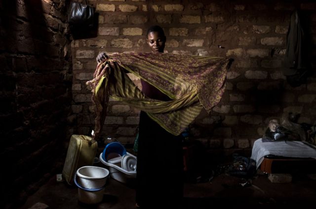 Kwa Picha: Kuishi katika ghasia Jamhuri ya Kidemokrasi ya Congo - BBC ...