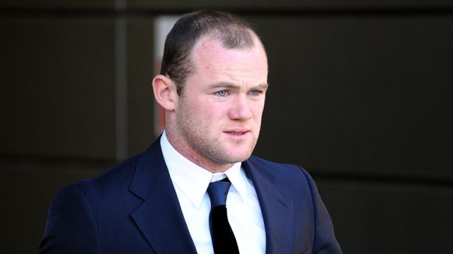 ফুটবলারের মাঠের বাইরের জীবন কতটা নিয়ন্ত্রণ করা উচিৎ? - BBC News বাংলা