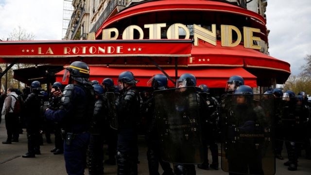 Protesti u Francuskoj: Demonstranti se obrušili na jedan od omiljenih ...
