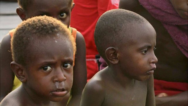 Lima hal yang perlu Anda ketahui tentang wabah campak dan gizi buruk di Asmat - BBC News Indonesia