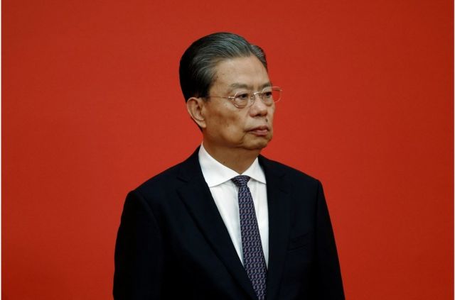 中共二十屆政治局常委：習近平開啟歷史性第三任期 李強預計出任總理 胡春華未入局 - BBC News 中文