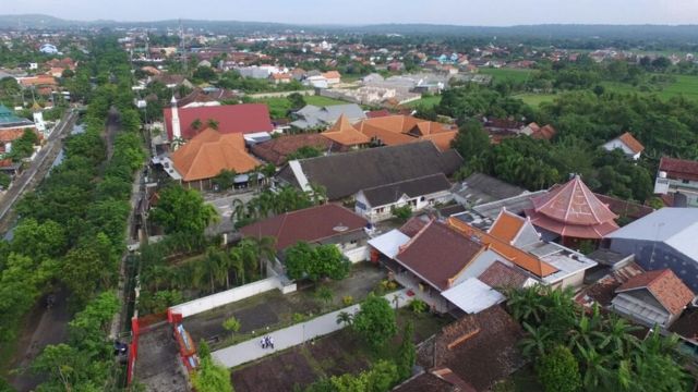 Toleransi di Sumenep: Masjid dengan tukang dari Cina dan 'bicara tafsir ...