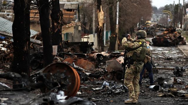 우크라이나 전쟁: 러시아, 키이우서 퇴각...'민간인 학살' 의혹 - BBC News 코리아