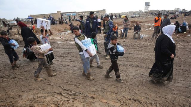 Derita warga sipil Irak di balik perang merebut Mosul - BBC News Indonesia