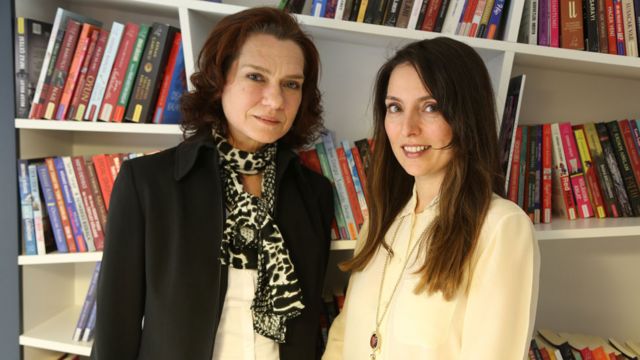 Aslı Erdoğan: Polis ve bomba korkuları arasında sıkıştırıldık - BBC ...