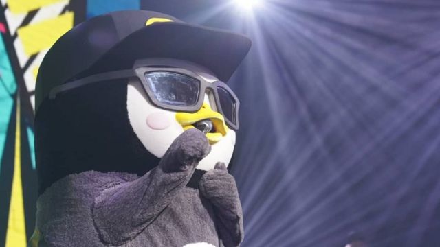 Bintang K-Pop BTS kalah populer dibanding Pengsoo, penguin lancang yang ...
