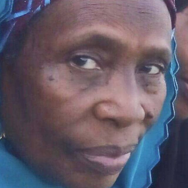 Matar marigayi Sheikh Abubakar Gumi ta rasu - BBC News Hausa