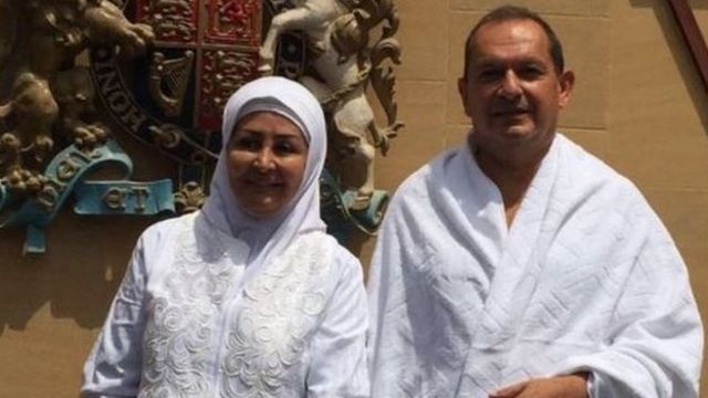 İngiltere'nin Riyad büyükelçisi hacı oldu - BBC News Türkçe