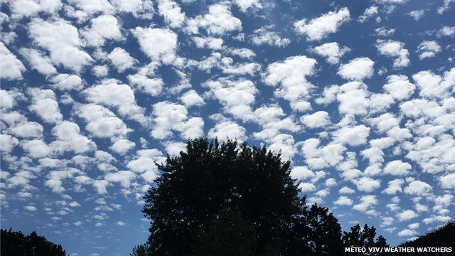 Gallery: Patterned southern skies - BBC Weather