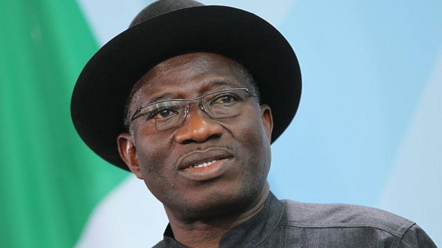 Nigeria President: Buhari, Obasanjo and oda Heads of State wey don rule di kontri - BBC News Pidgin