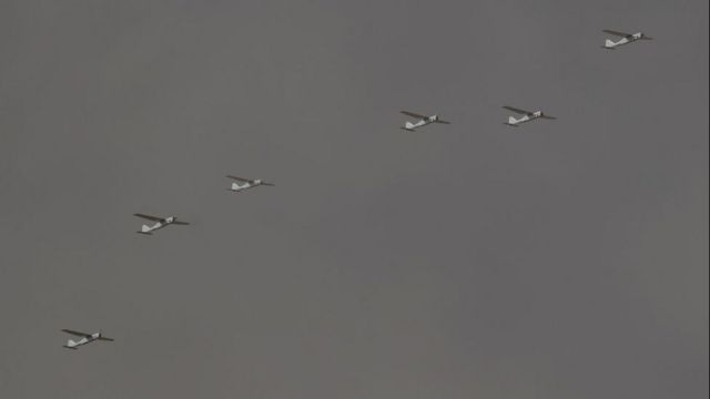 Kamakazii: Diroonii balleessitee-baddu Raashiyaafi Yukireen ittin wal ...