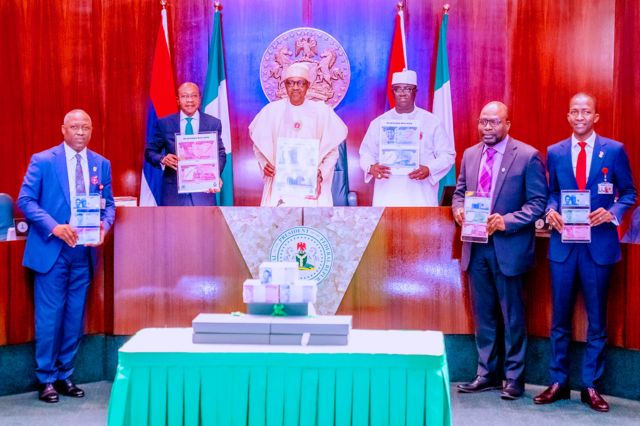 New naira notes: CBN, Buhari unveil new naira notes - BBC News Pidgin