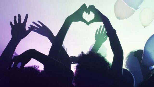 Mapenzi: Kwa nini vijana wa sasa hawataki kuwa na uhusiano wa muda ...