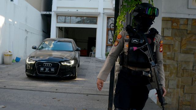 Syahrul Yasin Limpo mengundurkan diri sebagai menteri pertanian, bagaimana rekam jejaknya? - BBC ...