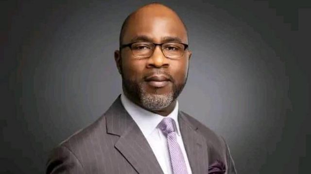 Imo Election 2023: Samdaddy, Uzodimma, Athan, Ejiogu na ndị ọzọ na-azọ ọkwa Gọvanọ - BBC News Ìgbò