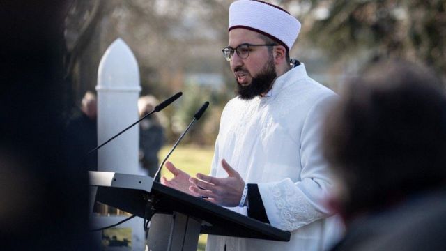 Almanya her yıl 100 imam yetiştirecek: Hedef Türkiye'den gönderilen ...