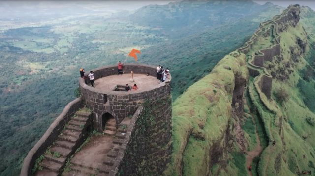 राजगड : शिवाजी महाराजांनी हा किल्ला मुघलांशी तह करतानाही सोडला नाही, पण ...