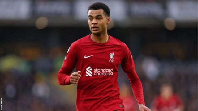 Tetesi kubwa tano jioni hii - BBC News Swahili