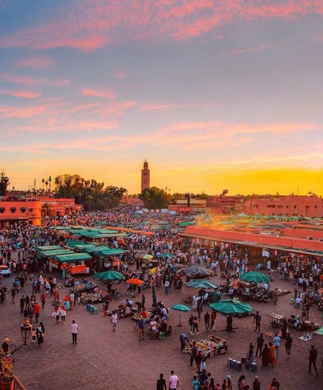 Marrakech au Maroc : l'histoire magique de la ville qui a séduit ...