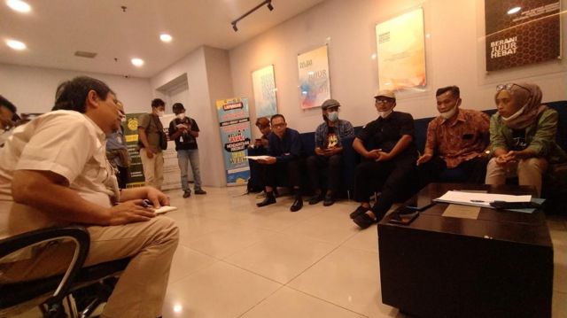 Rencana tambang emas terbesar di Jawa berpotensi perparah bencana ekologi - 'Kalau tambang emas ...