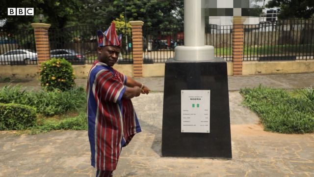 Adedeji Polyglot: Oríṣiríṣi èdè tí mo lè sọ ló sọ mí di ìlúmọ̀ọ́ká ...