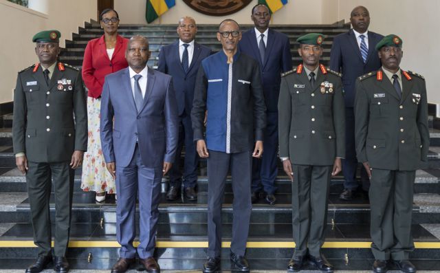 Impinduka mu gisikare cy'u Rwanda: Hari ihuriro hagati y'ibiriho n ...