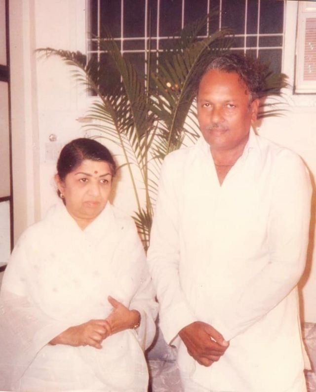 ‘ना. धों. महानोरांच्या कविता गाण्यासाठी जेव्हा लता मंगेशकरांनी हट्ट ...