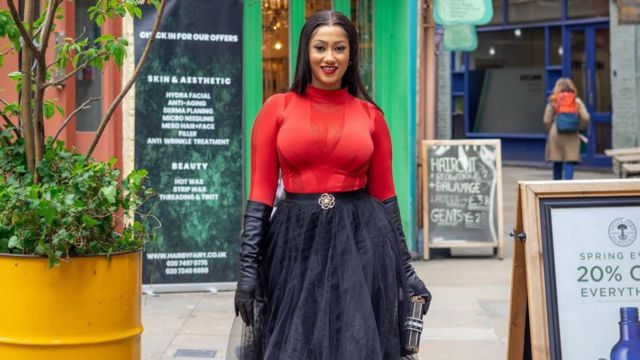 Mona Faiz Montrage: Why dem extradite Ghana influencer Hajia4Reall from ...