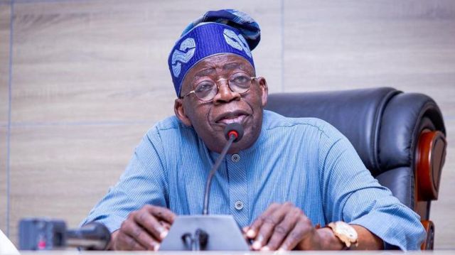 Zaben Najeriya na 2023: Ce-ce-ku-ce ya barke tsakanin jaridar Thisday da Tinubu - BBC News Hausa