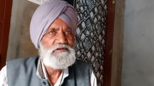 ਕਰੋੜਾਂ ਦਾ ਮਾਲਕ ਇਹ ਬਜ਼ੁਰਗ ਅੱਜ ਵੀ ਰਿਕਸ਼ਾ ਕਿਉਂ ਚਲਾਉਂਦਾ ਹੈ - BBC News ਪੰਜਾਬੀ