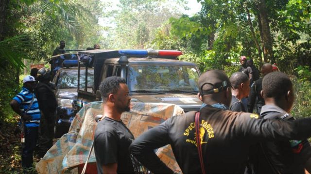 "Ndị obodo anyị bụ Eha-Amufu, Enugwu ka na-agba ọsọ kamgbe abalị atọ ...