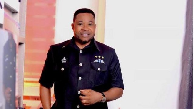 Murphy Afolabi: Gómìnà Ademola Adeleke ṣelédè lẹ́yìn Murphy Afolabi - BBC News Yorùbá