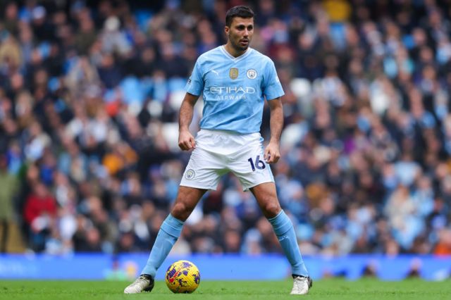 Latest football news & reaction, plus Champions League build-up - BBC Sport